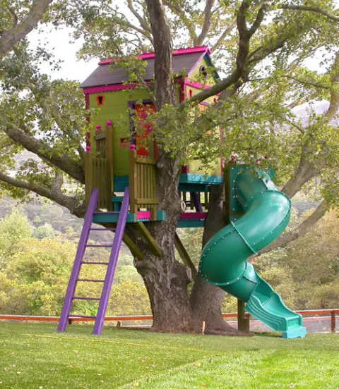 13 Tree Houses Your Kids Will BEG You to Build - Glue Sticks and Gumdrops
