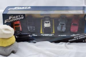 Road Themed Homemade Playdough – Glue Sticks and Gumdrops