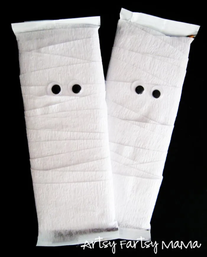 21 Marvelous Mummy Crafts for Halloween - Glue Sticks and Gumdrops