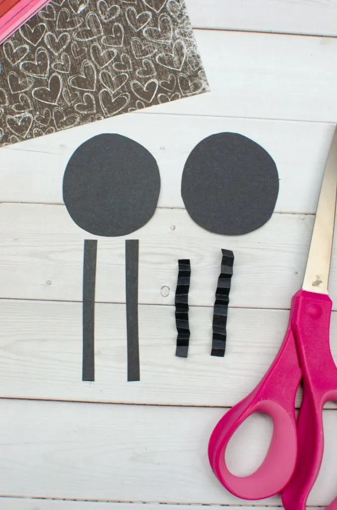 Cute Ladybug Craft for Valentine's Day - Glue Sticks and Gumdrops