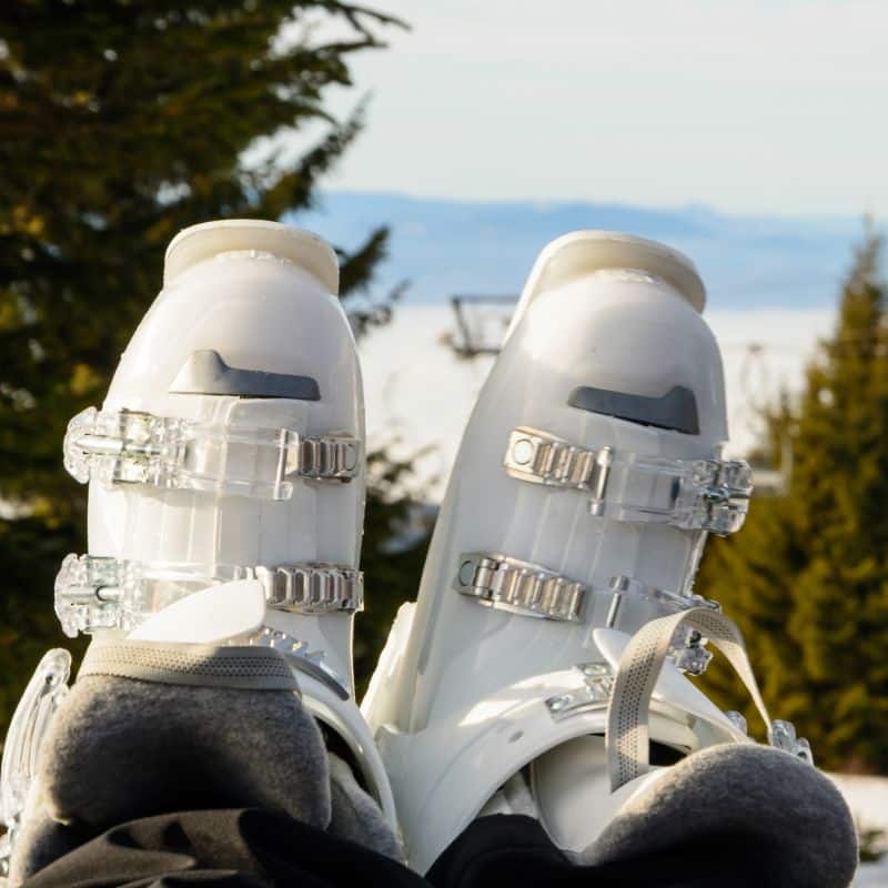 Winter Wonderland Wardrobe: 6 Tips for Choosing the Ideal Ski Boots ...