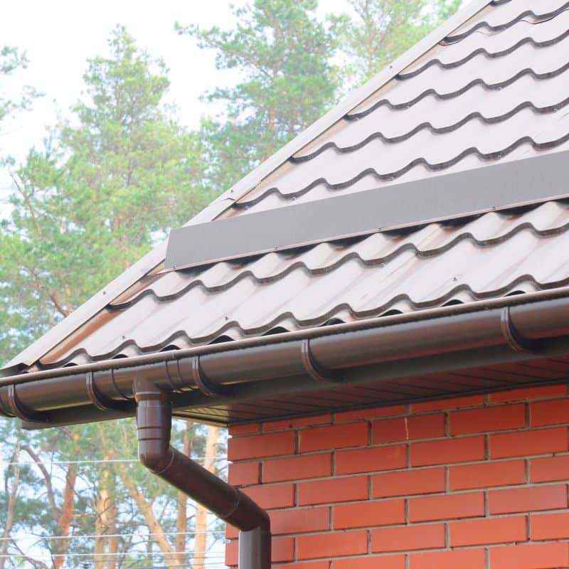 How to Ensure a Strong Roof for Your Family's Safety - Glue Sticks and ...