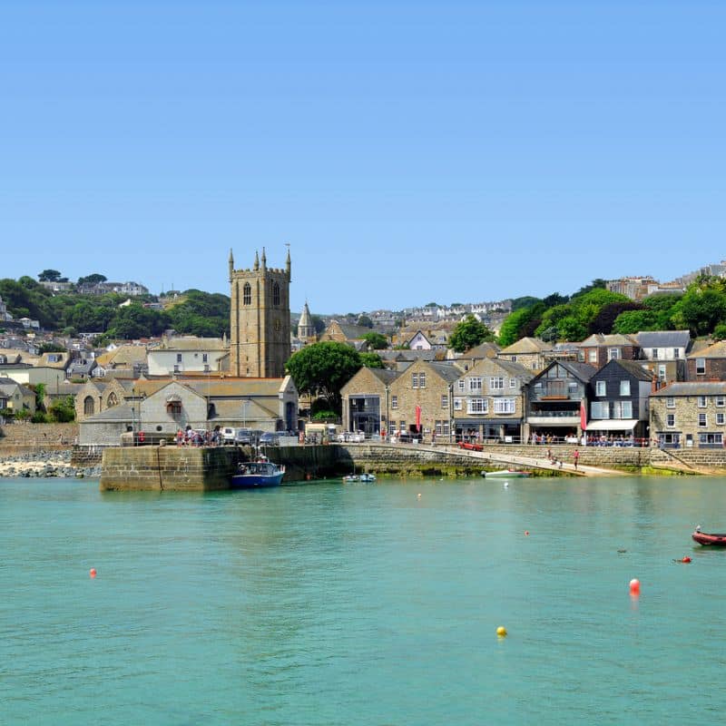 Top Fascinating Destinations In England To Create Insta-Worthy Stories