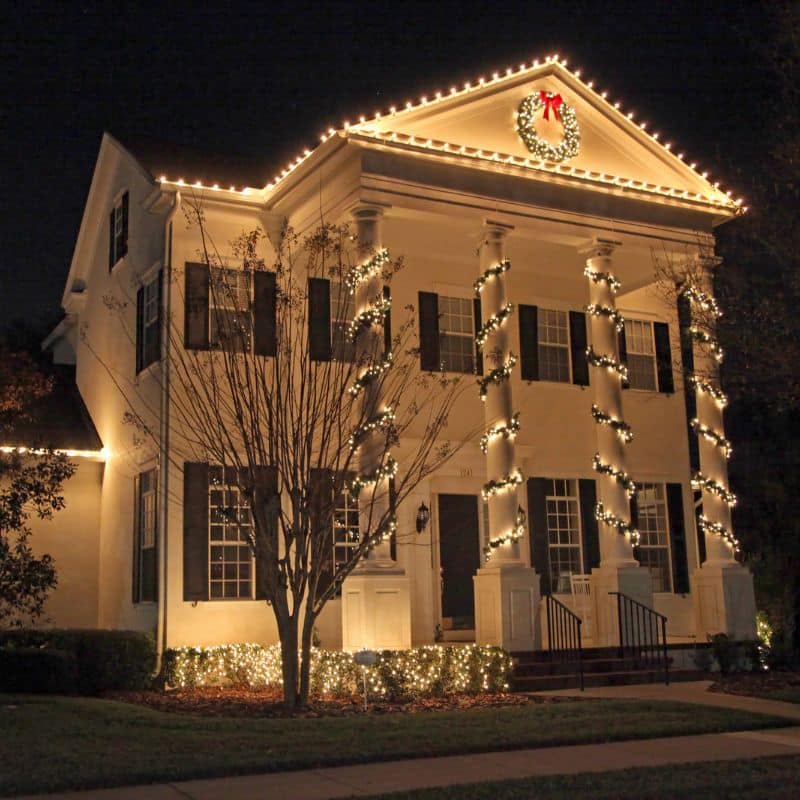 6 Tips for the Perfect Holiday Lights Setup for Your Home