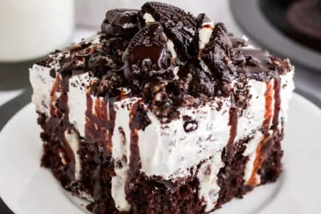 13 No-Fuss Poke Cakes for Every Potluck and Picnic