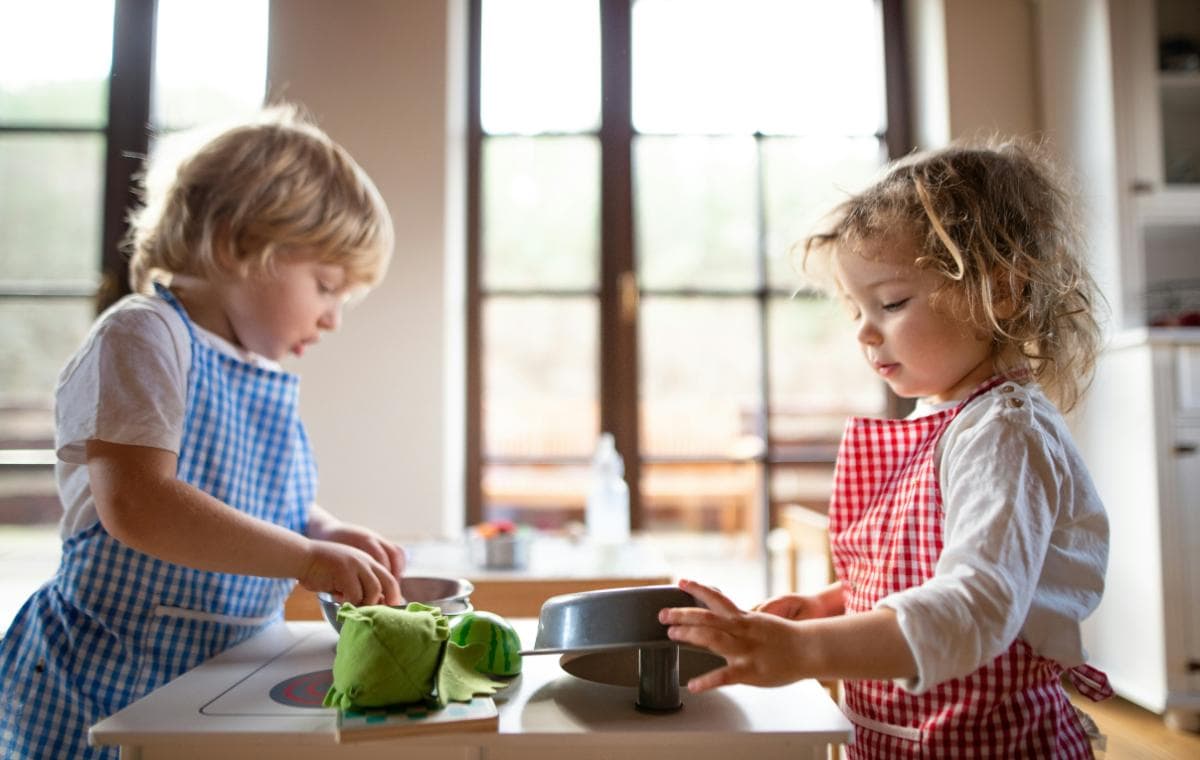 How to Set Up a Pretend Play Restaurant for Your Kids