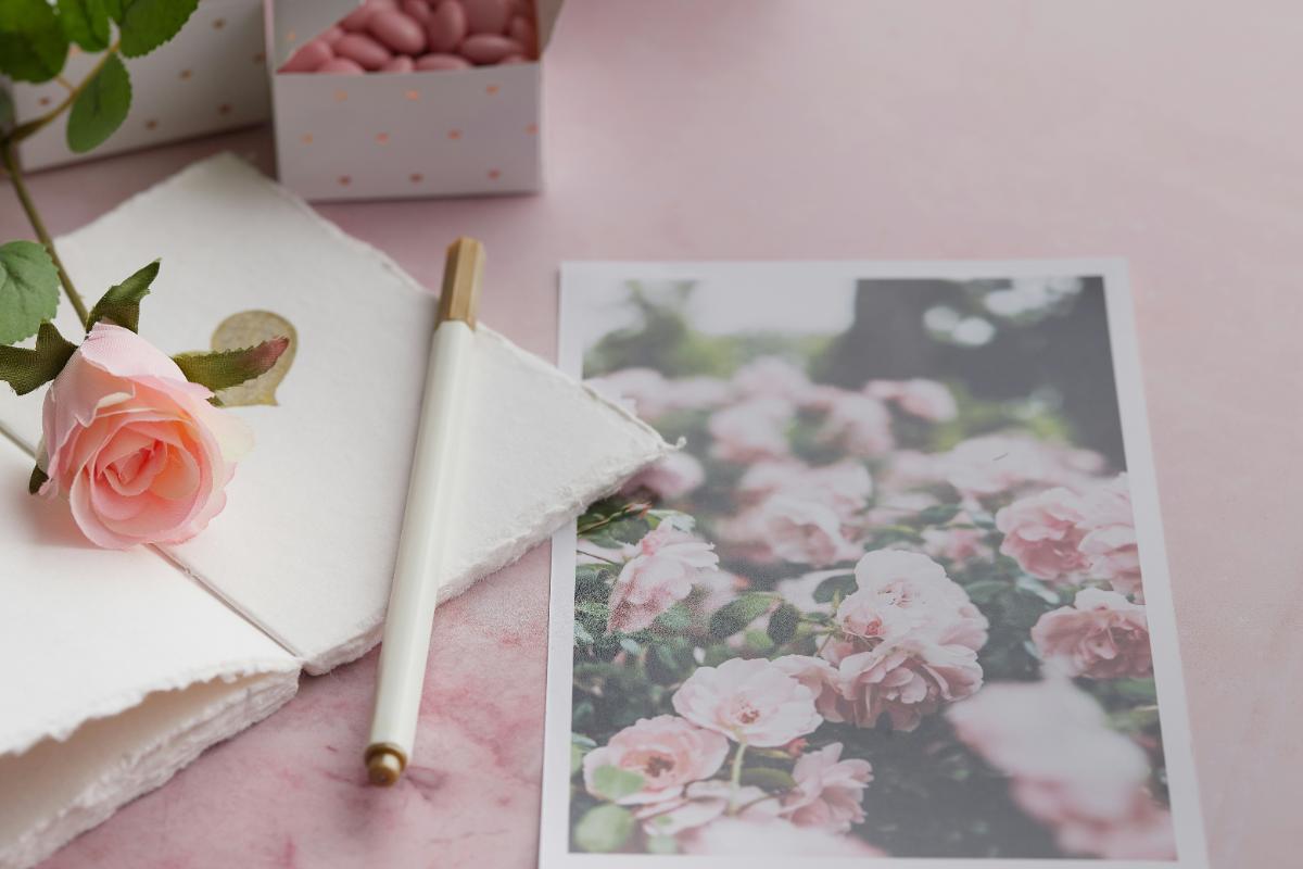 10 Creative Ways to Transform Your Boring Notebook into a Work of Art