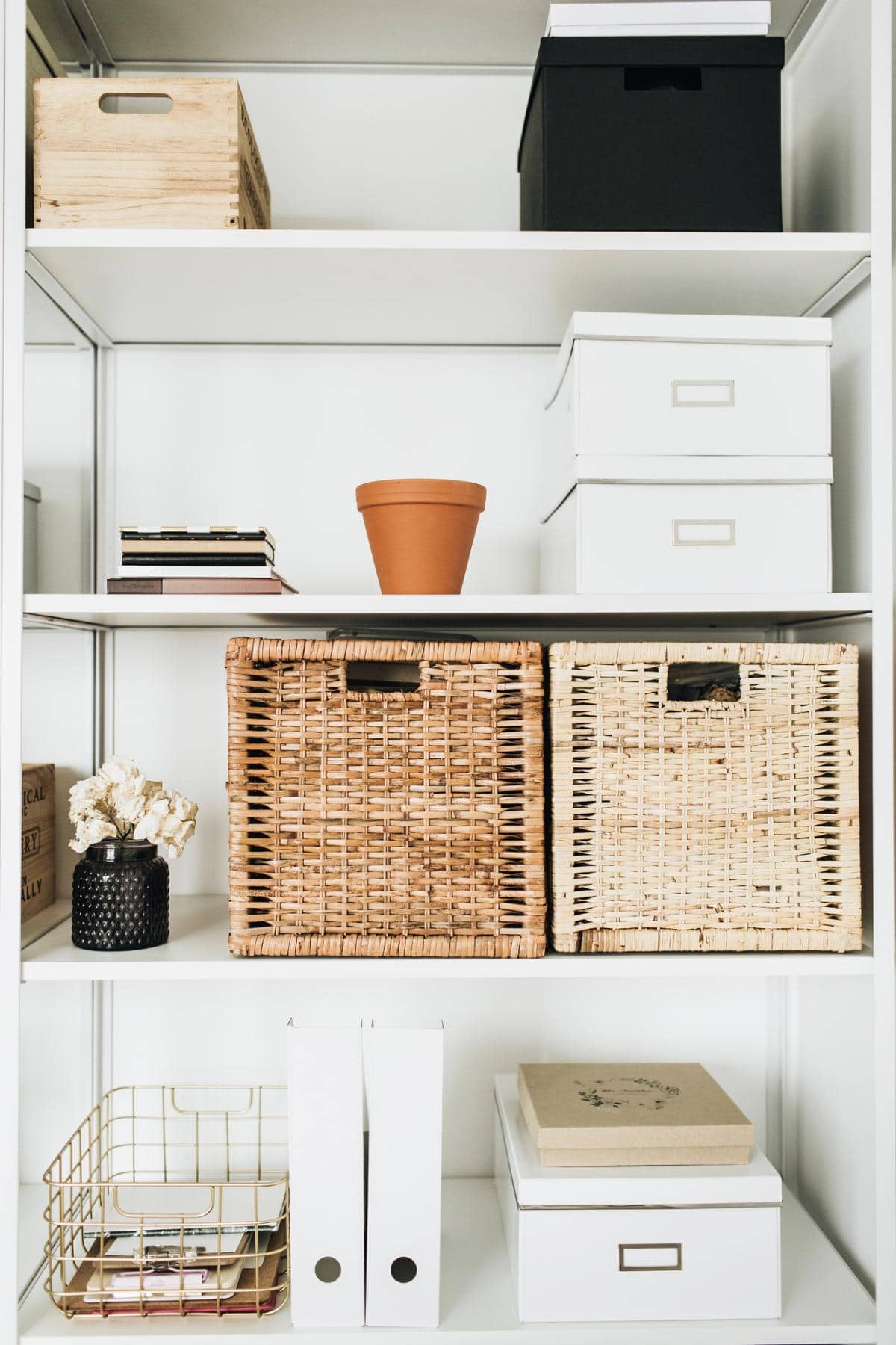 Effortless Storage Solutions for a More Organized Home
