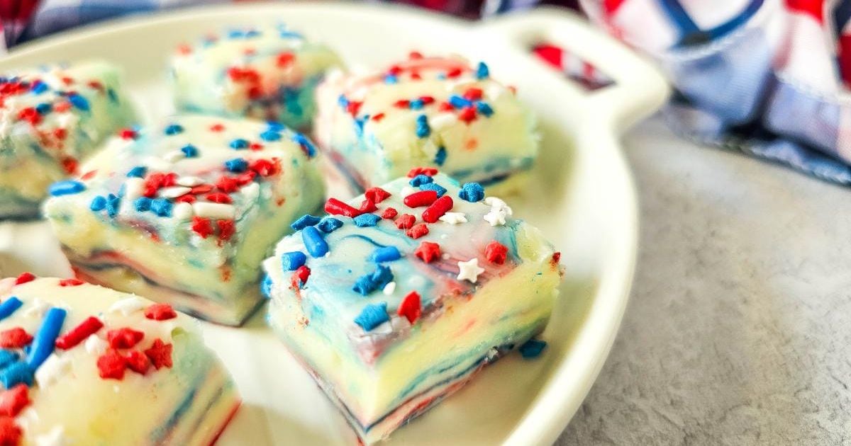 Red White and Blue Fudge for the 4th of July