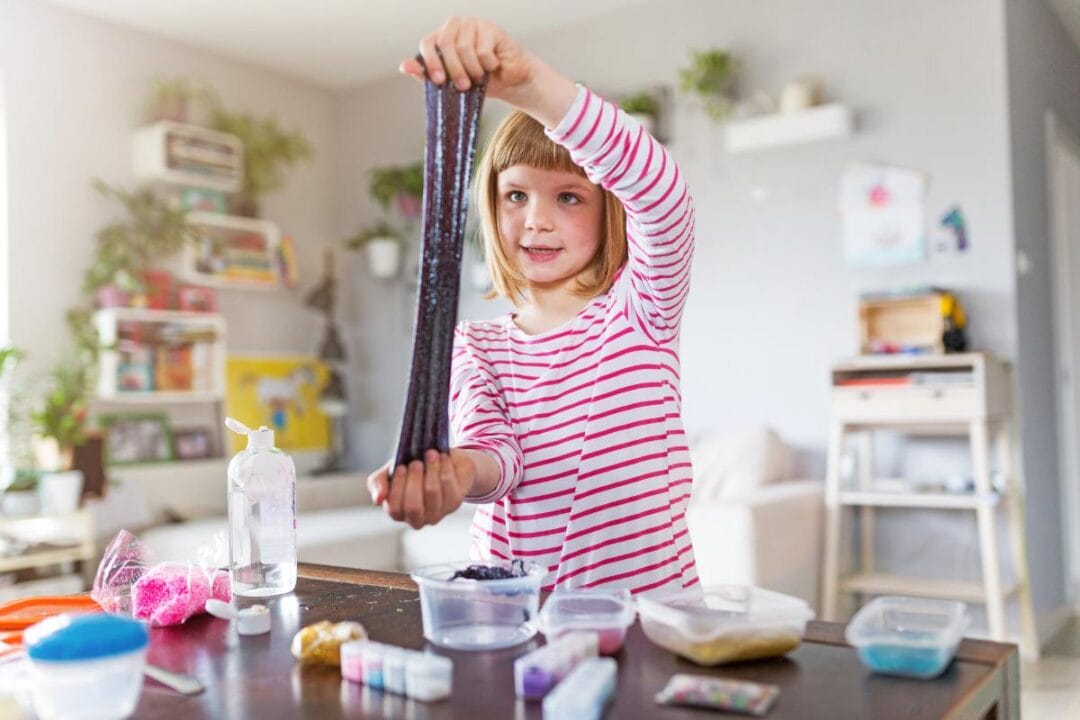 25+ Easy DIY Projects for Moms and Kids to Create Together