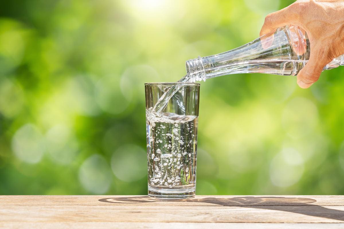 Healthy Hydration at Home: A Mom’s Guide to Top Bottled Water Brands (2026)